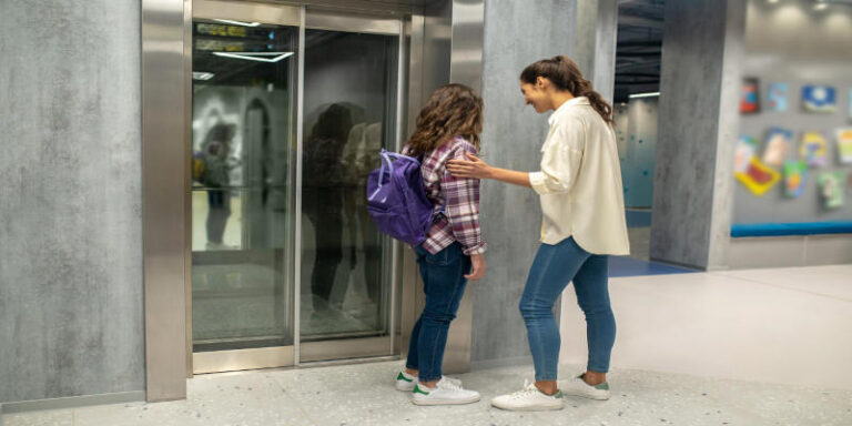 5 Innovative Lift Designs for Modern Living